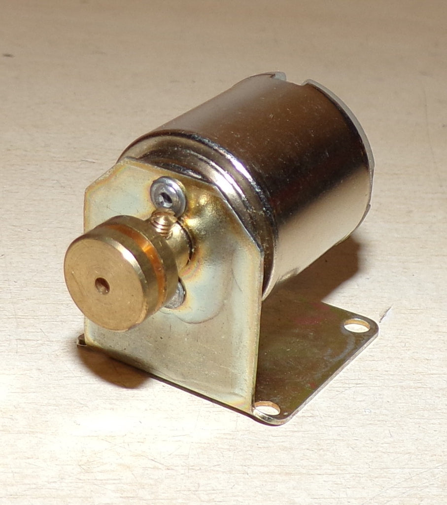 Mamod Showmans Type Dynamo With Pulley - New Old Factory Stock – Ali's ...